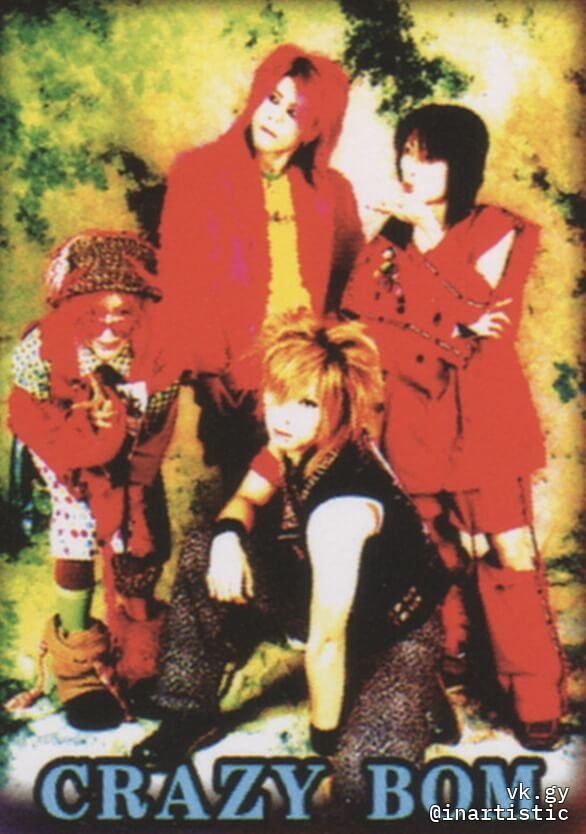 CRAZY Bom. group photo | vkgy (ブイケージ)