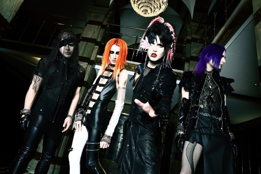 BatAAr group photo | vkgy (ブイケージ)