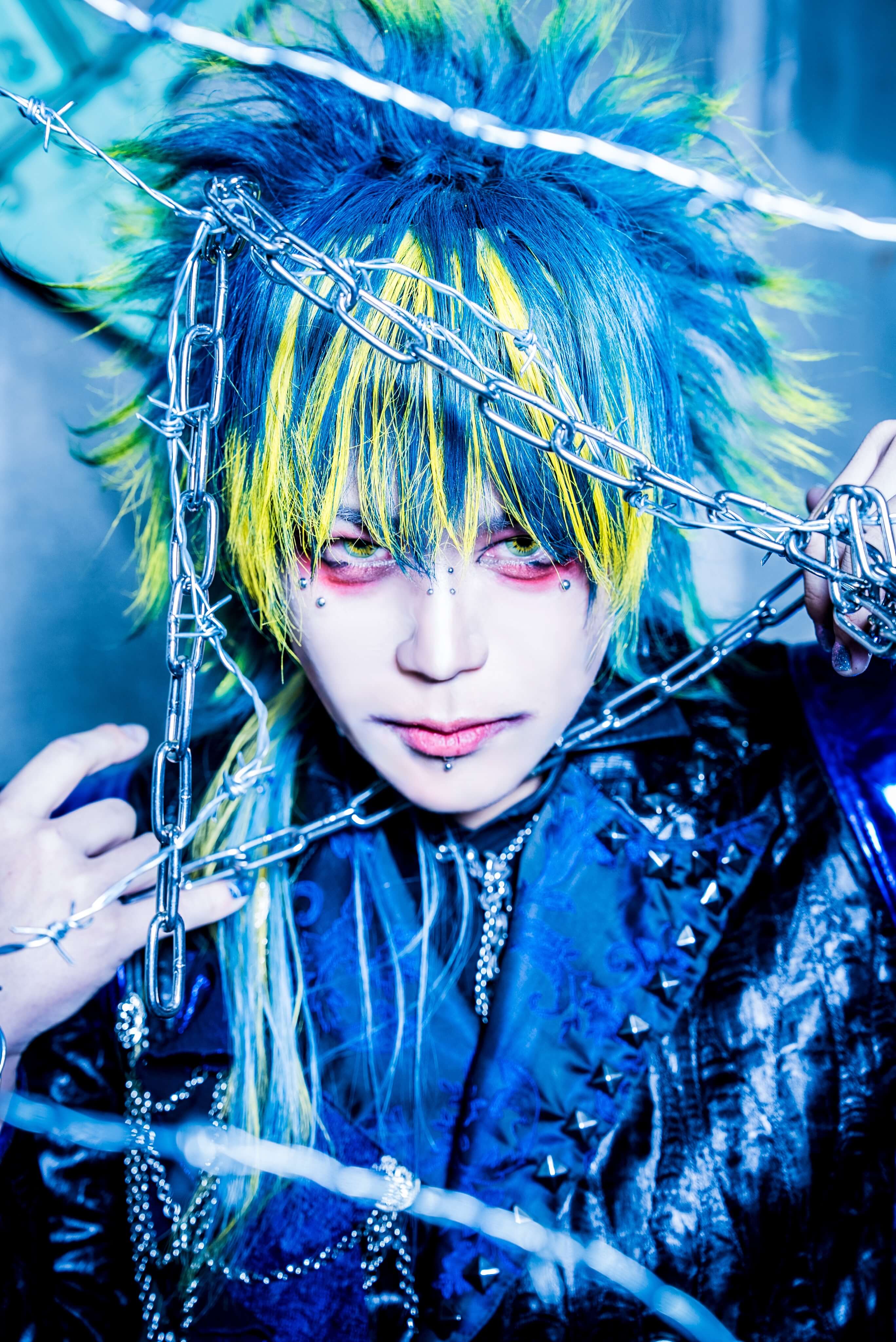 LIZA G. ICE solo photo | vkgy (ブイケージ)