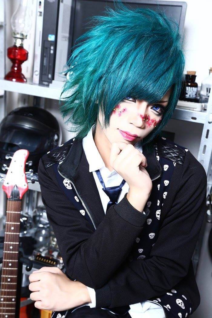 Saika profile | さいかのプロフィール | vkgy (ブイケージ)
