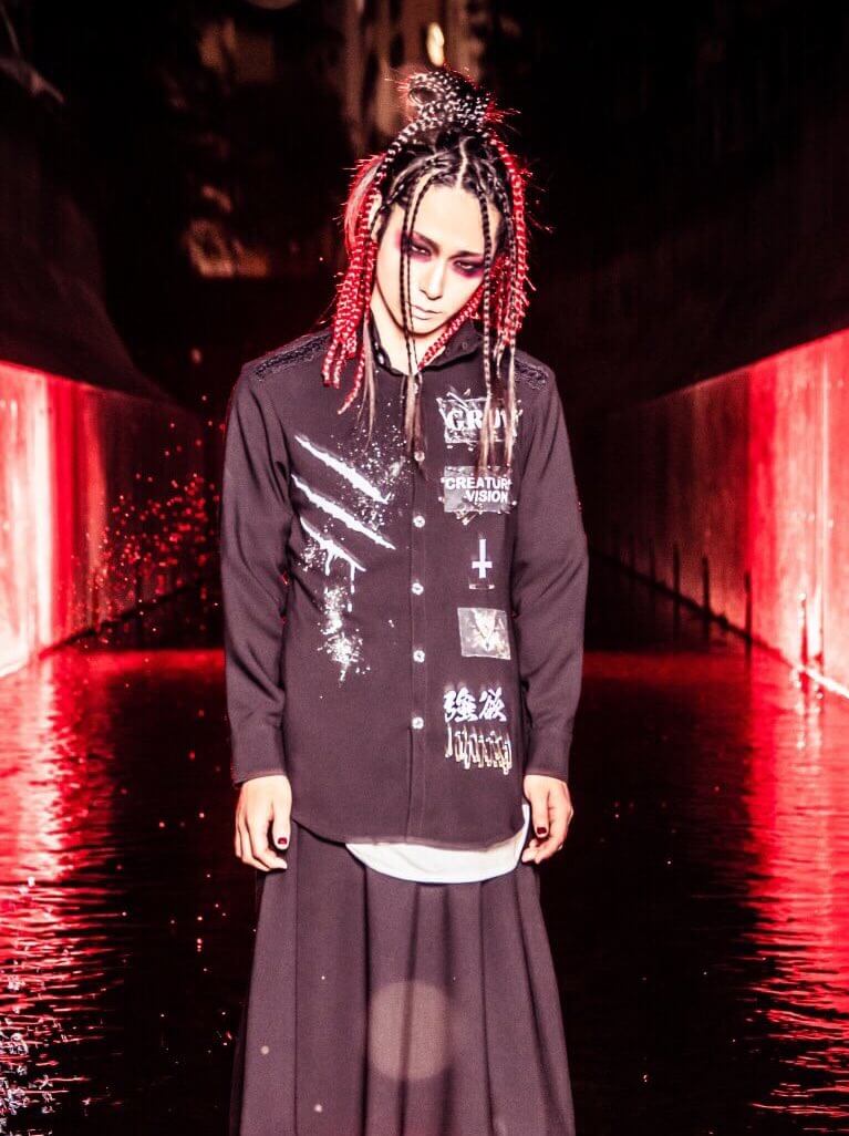 GREED B. Aki-suke solo photo | vkgy (ブイケージ)